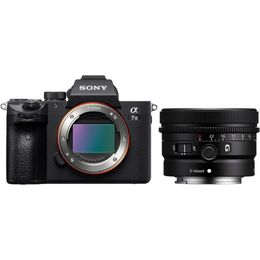 Sony Alpha ILCE-7 III (ILCE7M3) + SEL 40mm f2,5 G