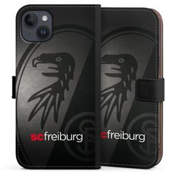 DeinDesign iPhone 14 Plus Handy Klapph&uuml;lle Handyh&uuml;lle aus Kunst Leder schwarz Flip Case Official Licensed Product Sc Freiburg Metallic Look Sideflip mit langer 