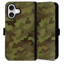 DeinDesign iPhone 16 Handy Klapph&uuml;lle Handyh&uuml;lle aus Kunst Leder schwarz Flip Case Camouflage Tarnmuster Army Sideflip mit Lasche