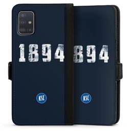 DeinDesign Galaxy A51 Handy Klapph&uuml;lle Handyh&uuml;lle aus Kunst Leder schwarz Flip Case Karlsruher Sc Ksc Bundesliga Sideflip mit Lasche