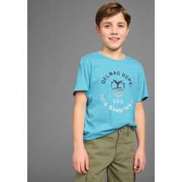 T-Shirt DELMAO "mit Logo-Print f&uuml;r Jungen", Jungen, Gr. 164/170, blau (t&uuml;rkis), Single Jersey, Obermaterial: 100% Baumwolle, bedruckt, Basic h&uuml;ftbedeckend, Rundhals, Shirts T-Shirt, Kurzarm, Basic-Passform, mit Logodruck, Rundhalsausschnitt