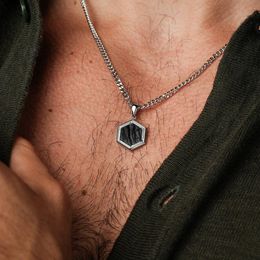 Stilvolle silberne Herren Halskette Axis mit schwarzem Marmor