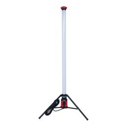 STIER LED Tower Baustrahler 360° 8280 Lumen 72W Strahler, 180cm Höhe, IP54-Schutz, mit Steckdose für externe Geräte, Baustellenlampe Arbeitsleuchte, Baulampe