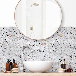 Wasserfeste Wandverkleidung Bad - Terrazzo Muster Neapel - Wandpaneel statt Fliesen Abstrakt Terrazzo weiss