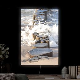 Bilderwelten LED-Wechselbild Wellenbrecher am Strand