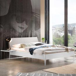 Pharao24.de 140x200 cm Bett Buche weiß lackiert in modernem Design Mittelsteg