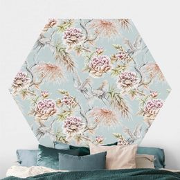 Bilderwelten Hexagon Tapete Tiere Tropisch Aquarell blau - Aquarell V&ouml;gel mit gro&szlig;en Bl&uuml;ten vor Blau - V&ouml;gel Wohnzimmer Schlafzimmer