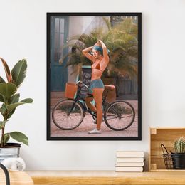 Bilderwelten Bild mit Rahmen Fahrrad M&auml;dchen
