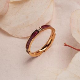 Holzkern Campania Ring Gold und Ahorn