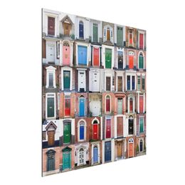 Bilderwelten Alu Dibond Outdoor Bild Stadt einzigartig Motiv wetterfest - 100 T&uuml;ren - Skylines Wohnzimmer Schlafzimmer