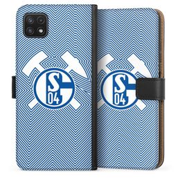 DeinDesign Galaxy A22 5G Handy Klapph&uuml;lle Handyh&uuml;lle aus Kunst Leder schwarz Flip Case Fc Schalke 04 Bundesliga Stripes Sideflip mit langer Lasche