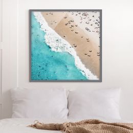 Bilderwelten Bild mit Rahmen Strand t&uuml;rkis Motiv inkl. Rahmung - Sonntags am Strand - Landschaft Wohnzimmer Schlafzimmer