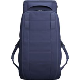 D_b_ Hugger Backpack 30L