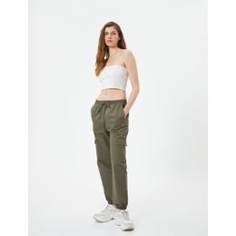 KOTON Pants female Green size 42