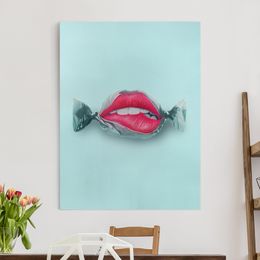 Bilderwelten Leinwandbild Jonas Loose K&uuml;che Pop Art Bonbon mit Lippen - Leinwanddruck Hochformat - Wandbild S-XXL - moderne K&uuml;chenbilder auf Leinwand