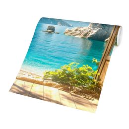 Bilderwelten Fototapete Strand Fotomontage Wandtapete t&uuml;rkis - Traumhafter Ausblick durchs Fenster - Berg Wohnzimmer Schlafzimmer