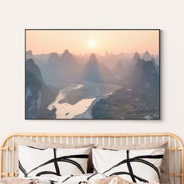 Wechselbild Sonnenaufgang in Berglandschaft