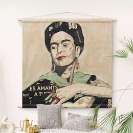 Bilderwelten Wandteppich originell beige Illustration Stoffbild - Frida Kahlo - Collage No.4 - Wandbild Wohnzimmer Schlafzimmer