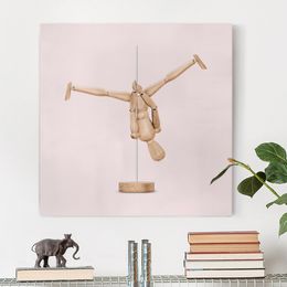 Bilderwelten Leinwandbild - Quadrat Poledance mit Holzfigur