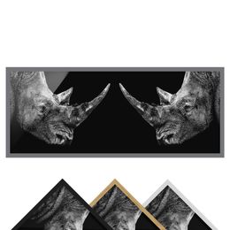 Bilderwelten Bild mit Rahmen - Panorama Nashorn Duell