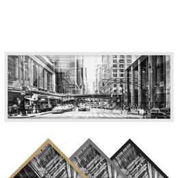 Bilderwelten Bild mit Rahmen Stadt einzigartig Motiv inkl. Rahmung - NYC Urban schwarz-wei&szlig; - Skylines Wohnzimmer Schlafzimmer