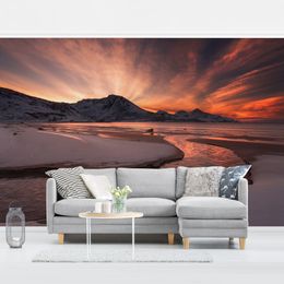 Bilderwelten Fototapete Natur Motiv Wandtapete rot - Goldener Sonnenuntergang - Berg Wohnzimmer Schlafzimmer
