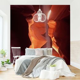 Bilderwelten Fototapete Natur Motiv Wandtapete orange - Lichtschacht im Antelope Canyon - Landschaft Wohnzimmer Schlafzimmer