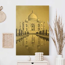 Bilderwelten Leinwandbild - Hochformat Taj Mahal mit Garten