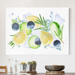 Bilderwelten Leinwandbild - Querformat Blaubeeren Zitronen Eisw&uuml;rfel Splash
