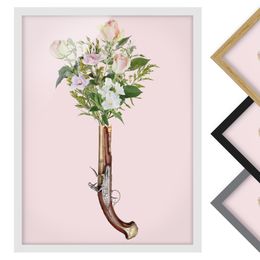 Bilderwelten Bild mit Rahmen - Hochformat Pistole mit Blumen