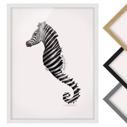 Bilderwelten Bild mit Rahmen Tiere schwarz weiss Fotomontage inkl. Rahmung - Seepferdchen mit Zebrastreifen - Fische Wohnzimmer Schlafzimmer