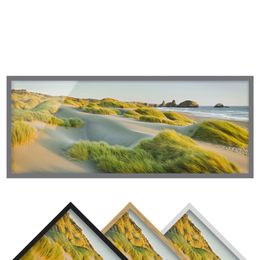 Bilderwelten Bild mit Rahmen - Panorama D&uuml;nen und Gr&auml;ser am Meer