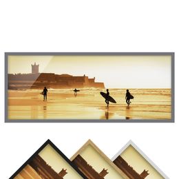 Bilderwelten Bild mit Rahmen - Panorama Surfer Beach