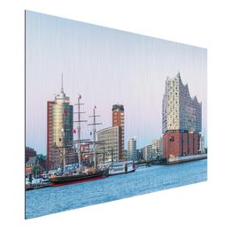 Bilderwelten Alu Dibond Outdoor Bild Stadt rot Motiv wetterfest - Elbphilharmonie Hamburg - Architektur Wohnzimmer Schlafzimmer
