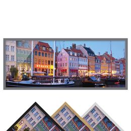 Bilderwelten Bild mit Rahmen - Panorama Kopenhagener Hafen am Abend