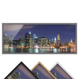 Bilderwelten Bild mit Rahmen - Panorama Manhattan in New York City