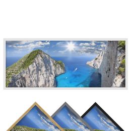 Bilderwelten Bild mit Rahmen - Panorama Meeresbucht