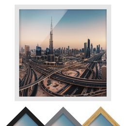 Bilderwelten Bild mit Rahmen Stadt beige Motiv inkl. Rahmung - Abendstimmung in Dubai - Architektur Wohnzimmer Schlafzimmer