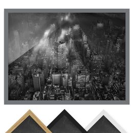 Bilderwelten Bild mit Rahmen - Querformat Sonnenlicht &uuml;ber New York City
