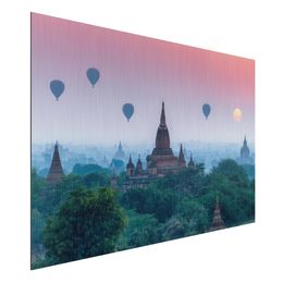Alu Dibond Outdoor Bild - Hei&szlig;luftballons &uuml;ber Tempelanlage - Stadt gr&uuml;n Motiv wetterfest Architektur Wohnzimmer Schlafzimmer