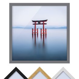 Bilderwelten Bild mit Rahmen Torii im Wasser