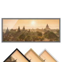 Bilderwelten Bild mit Rahmen Sonnenuntergang &uuml;ber Bagan