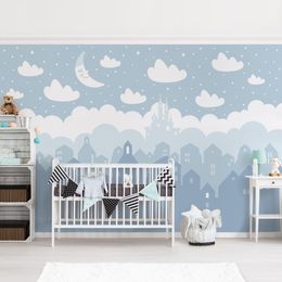 Bilderwelten Fototapete Stadt Illustration Wandtapete blau - Sternenhimmel mit H&auml;usern und Mond in blau - Skylines Kinderzimmer Baby M&auml;dchen Jungen