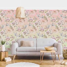 Bilderwelten Fototapete Tiere Tropisch Aquarell rosa - Aquarell V&ouml;gel mit gro&szlig;en Bl&uuml;ten und Ombre - V&ouml;gel Wohnzimmer Schlafzimmer