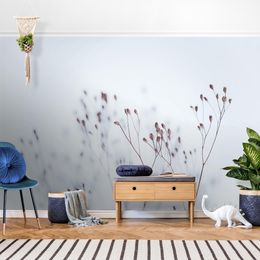 Bilderwelten Fototapete Blumen Landhaus Wandtapete blau - Zartblaue Wildblumen - Gr&auml;ser Wohnzimmer Schlafzimmer