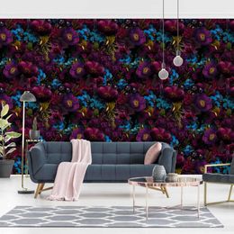 Bilderwelten Mustertapete originell Tropisch Wandtapete violett - Lila Bl&uuml;ten mit Blauen Blumen - Deko Wohnzimmer Schlafzimmer