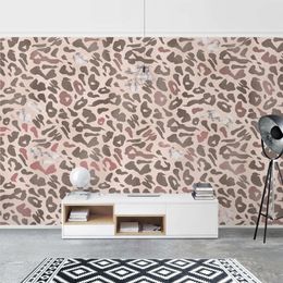 Bilderwelten Mustertapete Vliestapete modern Wandtapete rosa - Der Leopard im Boudoir - Deko Wohnzimmer Schlafzimmer