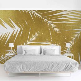 Bilderwelten Fototapete Blick durch goldene Palmenbl&auml;tter