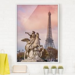 Bilderwelten Bild mit Rahmen Stadt rosa Motiv inkl. Rahmung - Reiterstatue vor Eiffelturm - Paris Wohnzimmer Schlafzimmer