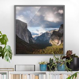Bilderwelten Bild mit Rahmen Wolken &uuml;ber Berglandschaft